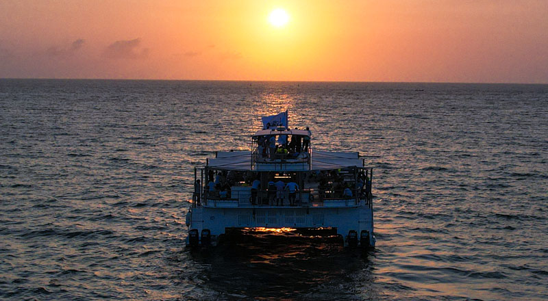 Flamante: Nuevo catamarán de lujo en Cartagena - Technocio - Tech Trends