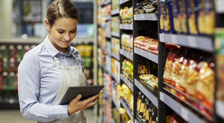 El ERP para Retail en la nube pública y el asistente de compras de IA ...